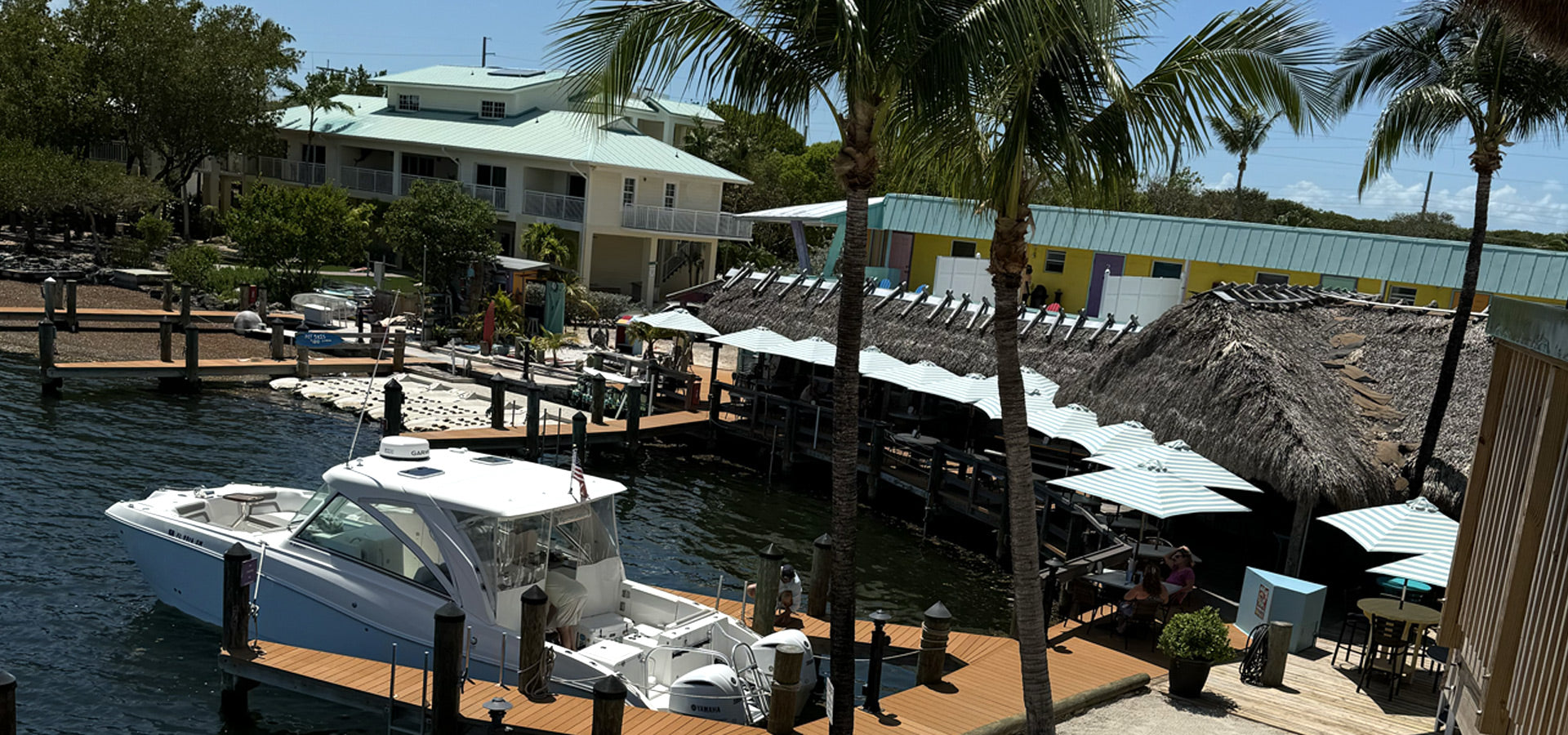 Snappers Key Largo - Oceanfront Restaurant and Bar in The Florida Keys